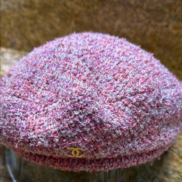 CHANEL | Accessories | Chanel Pink Textured Beret | Poshmark